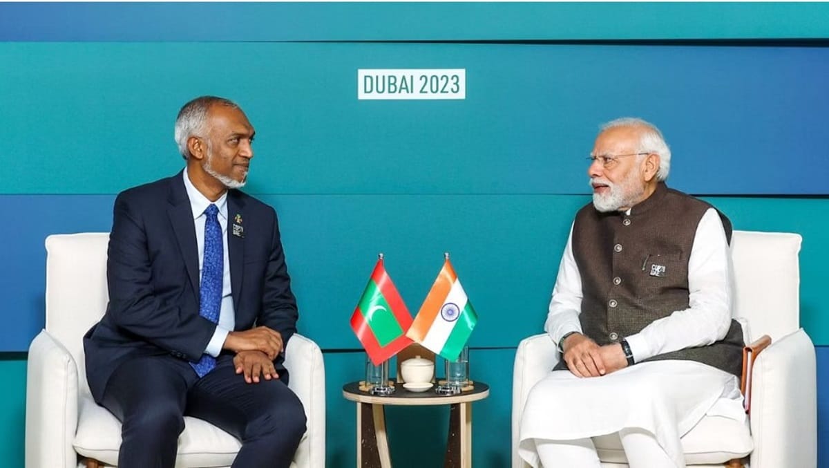 मालदीव ने 400 मिलियन डॉलर के कर्ज की तीसरी बार मोहलत मांगी, भारत असमंजस में